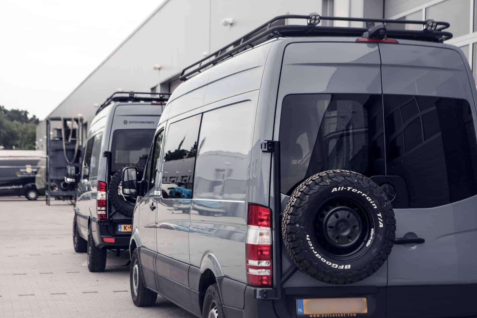 porte roue dutch van parts pour sprinter W906 et Volkswagen Crafter